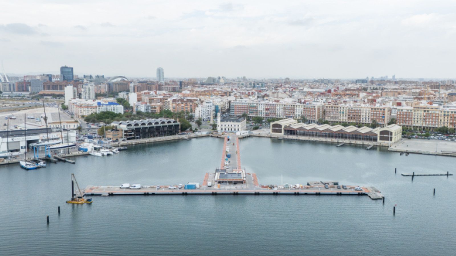 Marina Port Valencia opens inner basin for yachts up to 130 metres